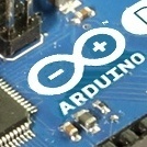 Arduino introduceert Uno R4-microcontroller met 32bit-Arm-cpu - Tweakers