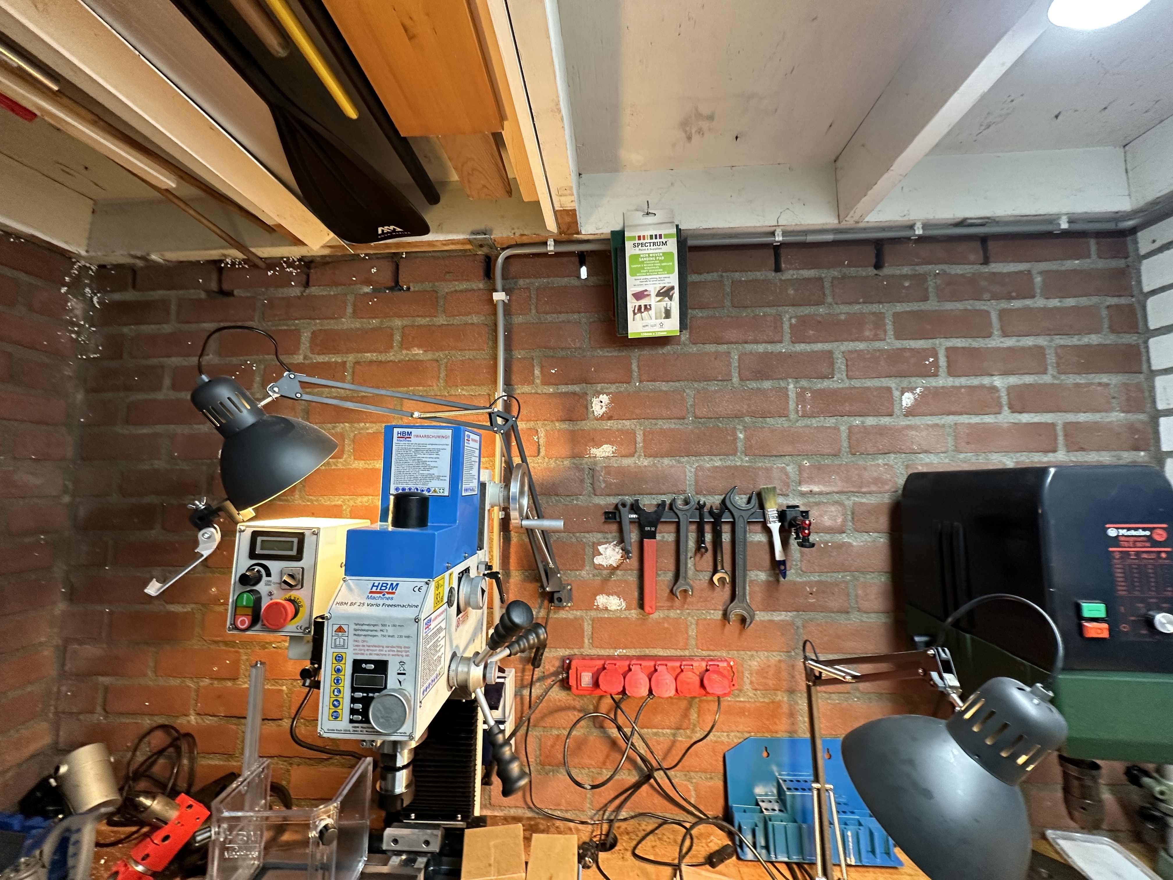 Schuur droog houden met enkelsteens muur - Bouwen en klussen - GoT