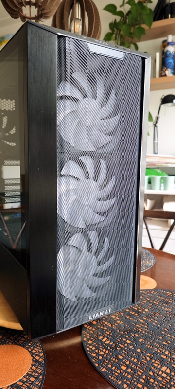 Lian Li Lancool III RGB - Zwart aangeboden - Vraag & Aanbod - Tweakers