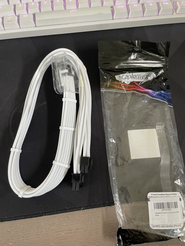 CableMod RT-Series Pro ModMesh Sleeved 12VHPWR PCI-e Cable for ASUS and ...