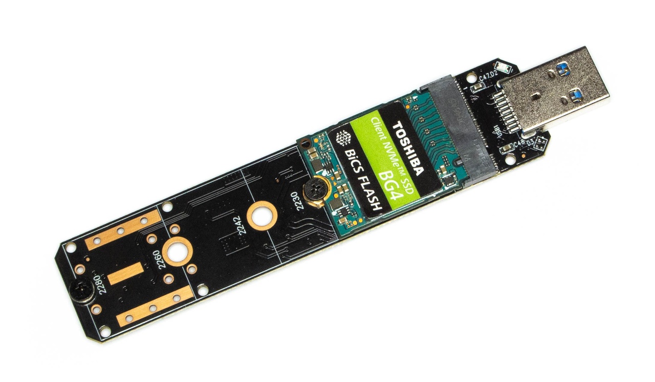 Waar moet je op letten bij een M.2-naar-USB-adapter? - Tweakers