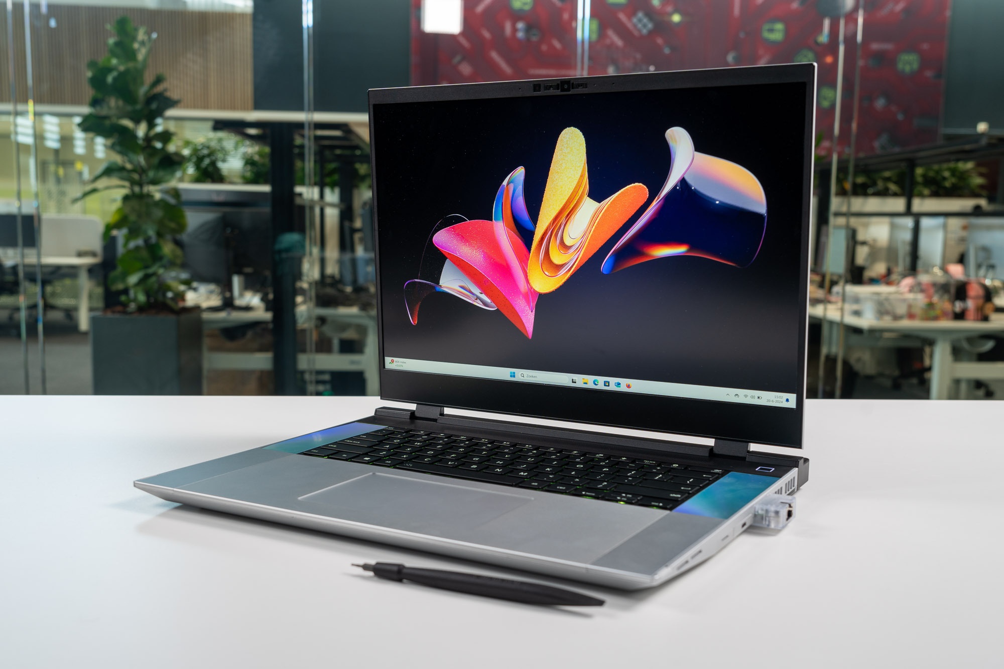 Nu kun je echt álles customizen - Review - Tweakers