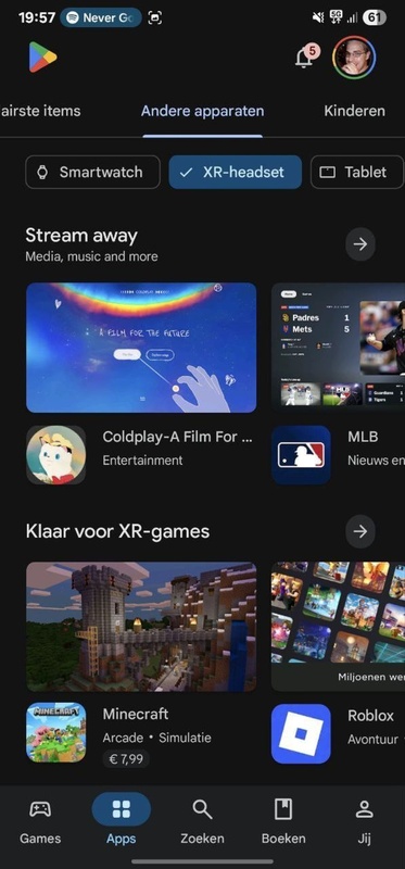 Google geeft Play Store sectie voor XR-apps - Tweakers