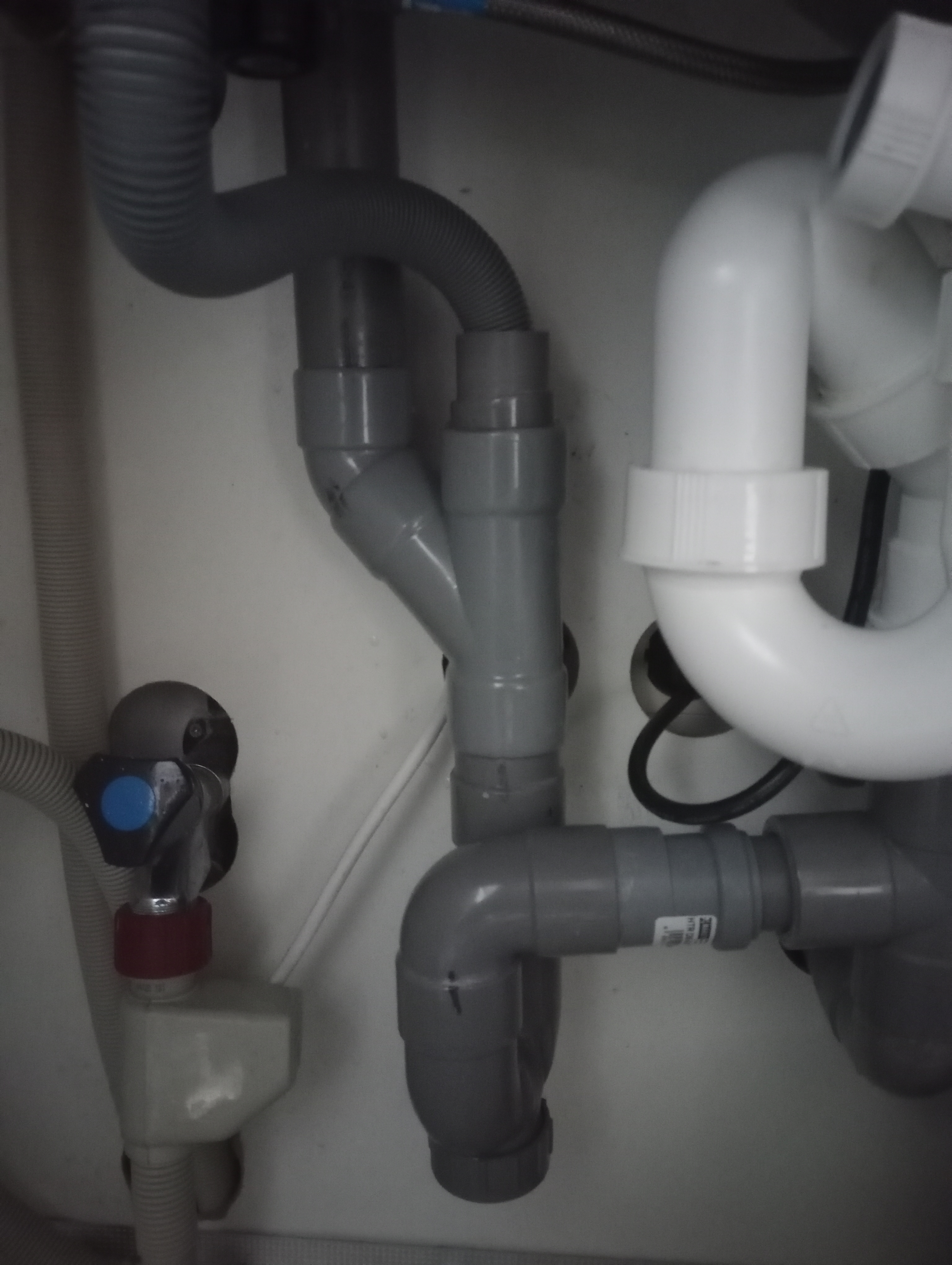 Einde raad overloop boiler blijft water geven. - Duurzame energie en ...