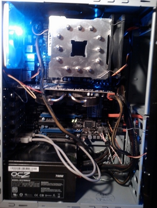 MSI R6850 Cyclone 1GD5 Power Edition/OC - BabyBrain - Product reviews ...