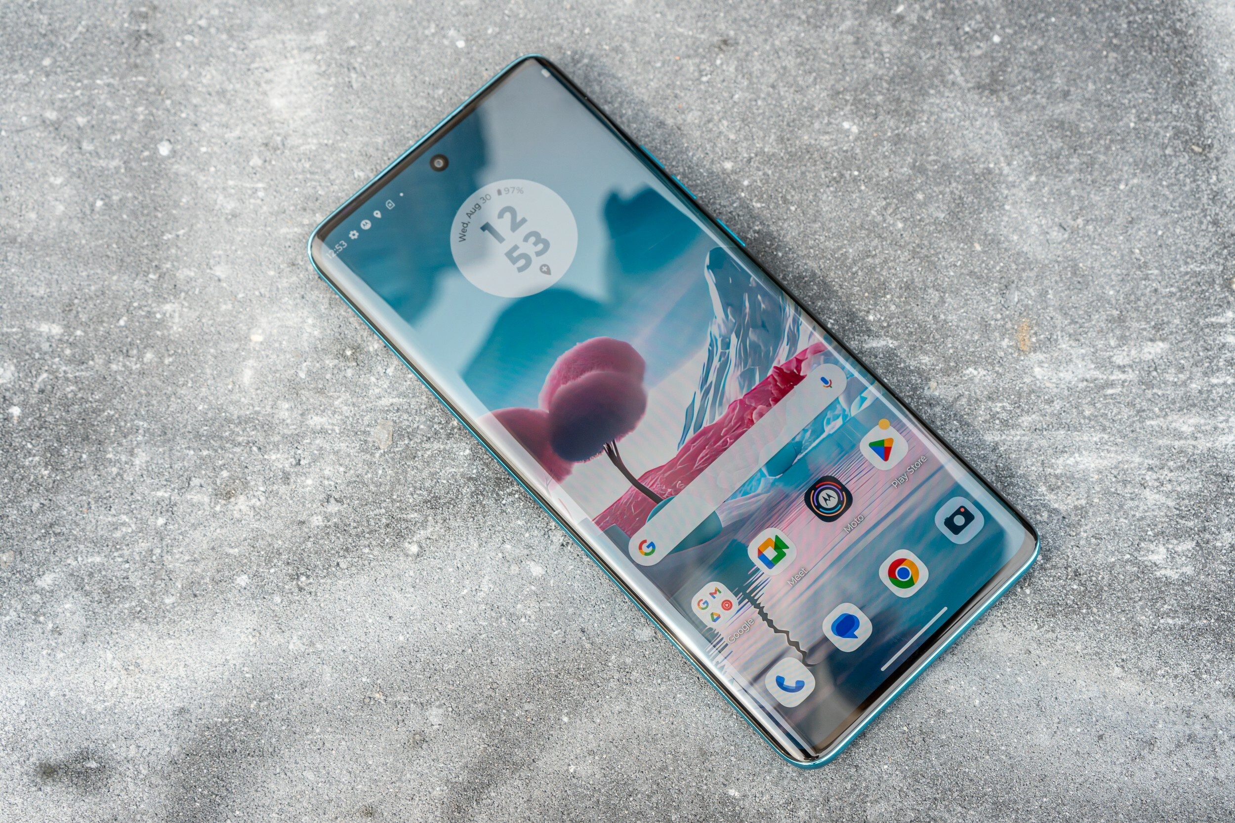 Lenovo introduceert budgettelefoon met optische beeldstabilisatie ...