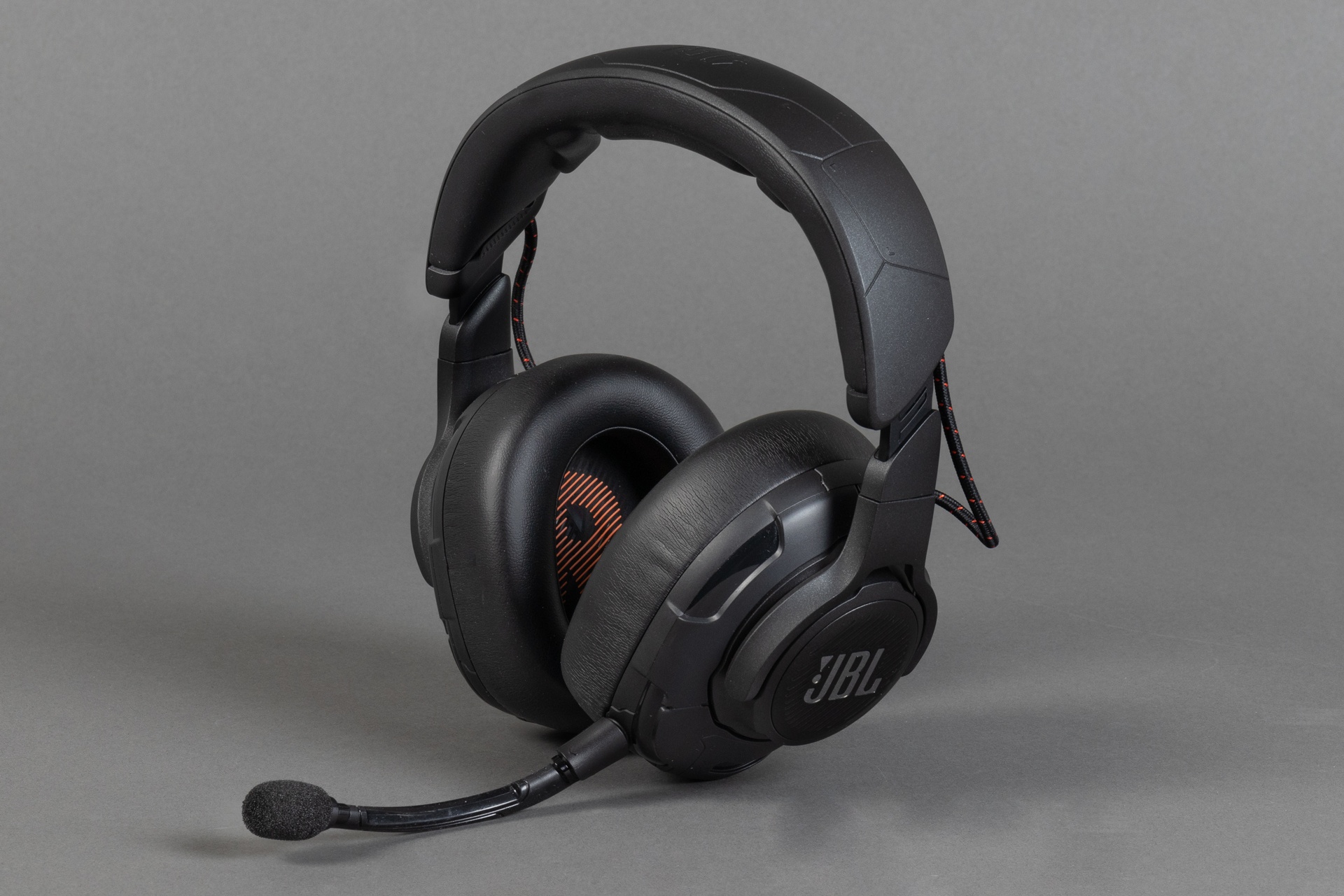 Drie gamingheadsets met headtracking - Review - Tweakers