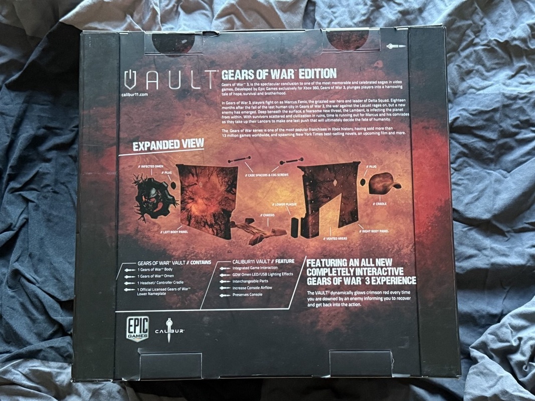Xbox 360 Vault 3D Armored Gaming Case - Gears of War aangeboden - Vraag ...
