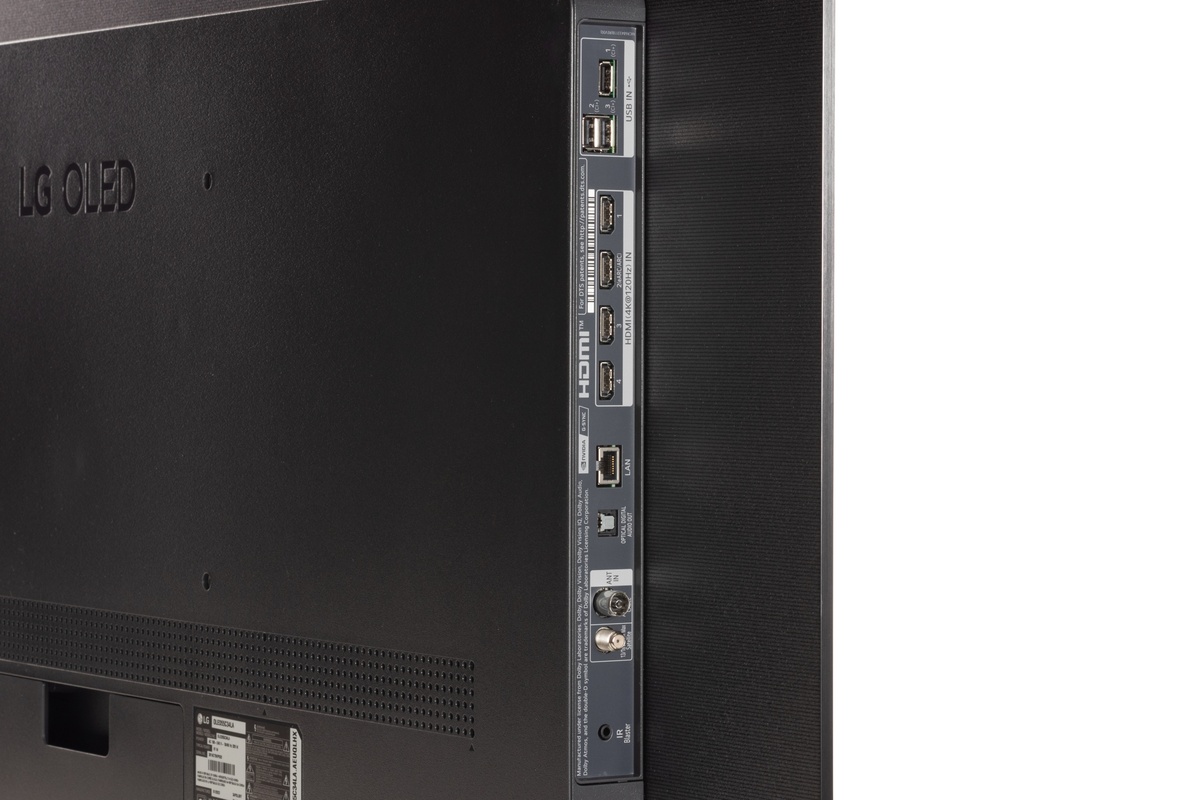 LG OLED evo C3-tv Review - Tweakers