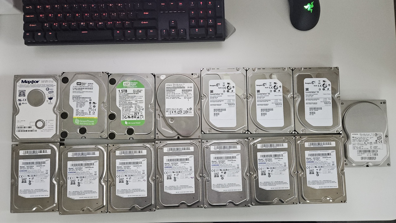 mix van 15x SATA HDD's - 80gb tot 3tb aangeboden - Vraag & Aanbod ...