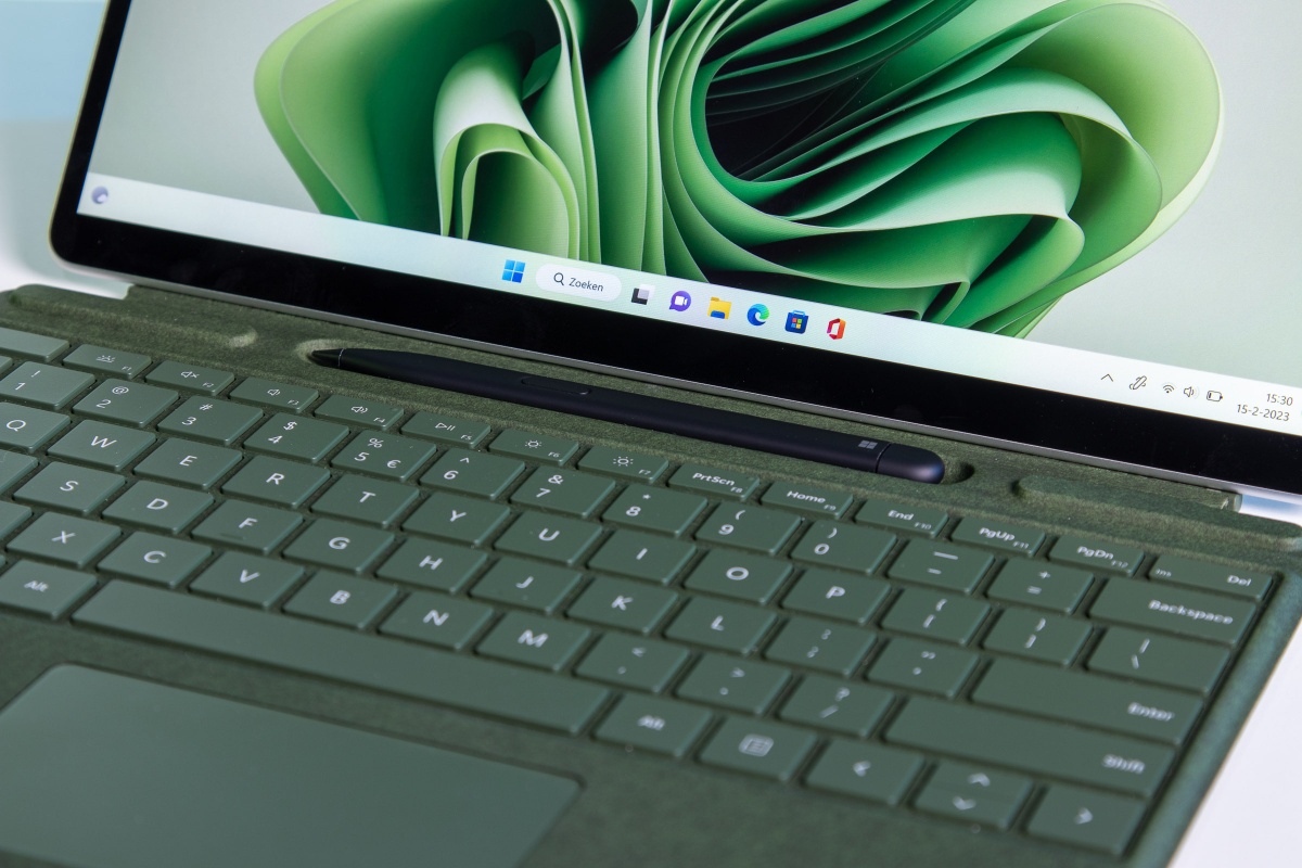 Microsoft Surface Pro 9 Review - Tweakers