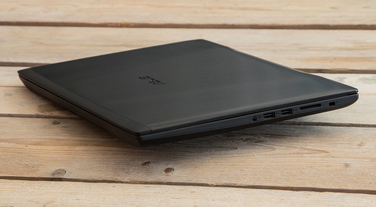 Asus FX502VM Review - Tweakers