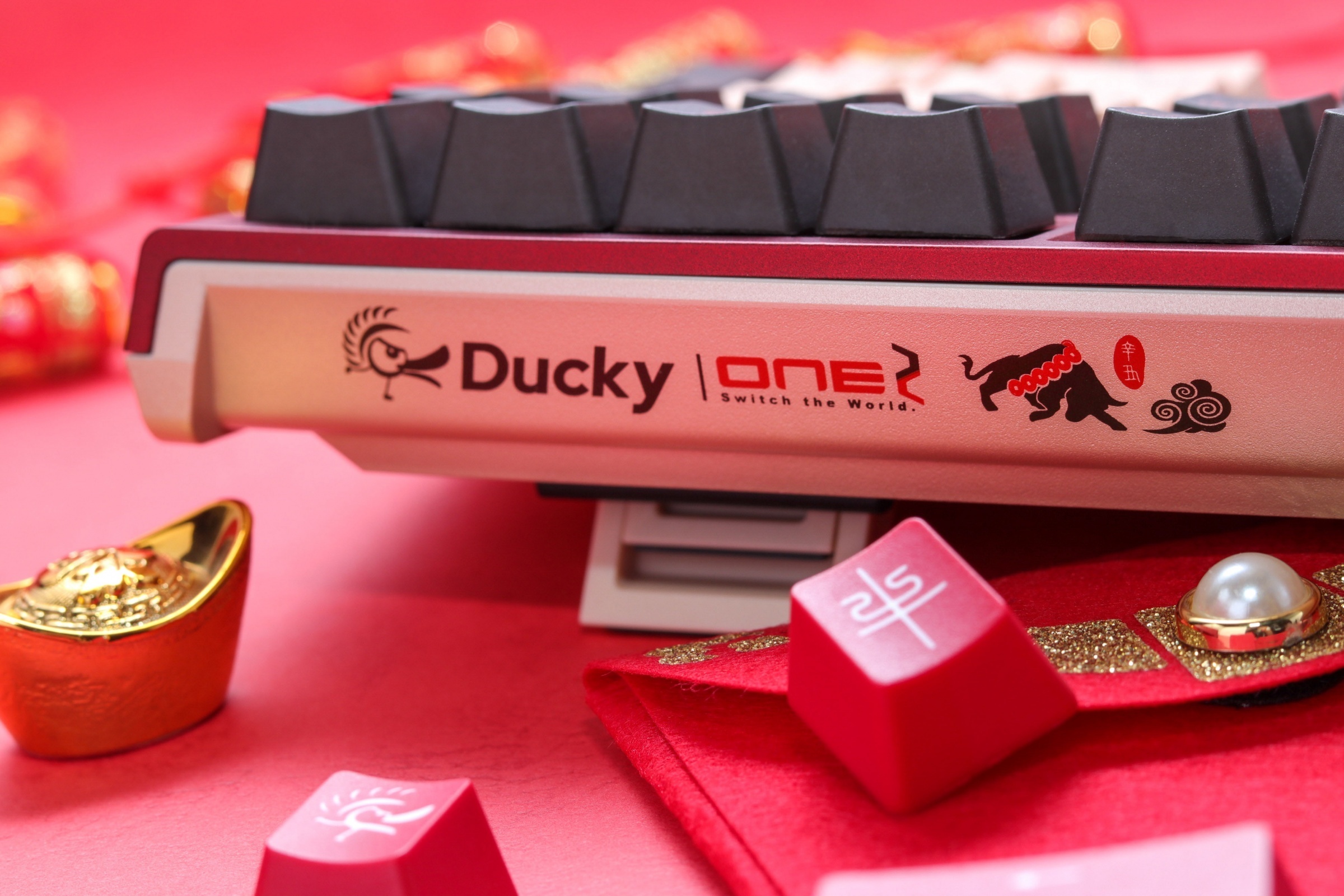 Specificaties van Ducky One 2 Rosa 2021 CNY (Cherry MX Red, Qwerty US ...