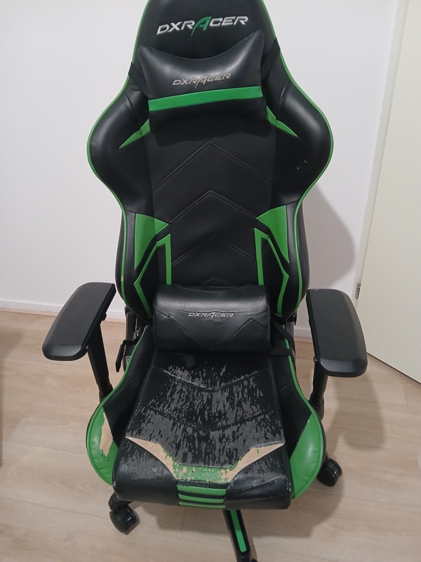 Gaming stoel - DX RACER aangeboden - Vraag & Aanbod - Tweakers