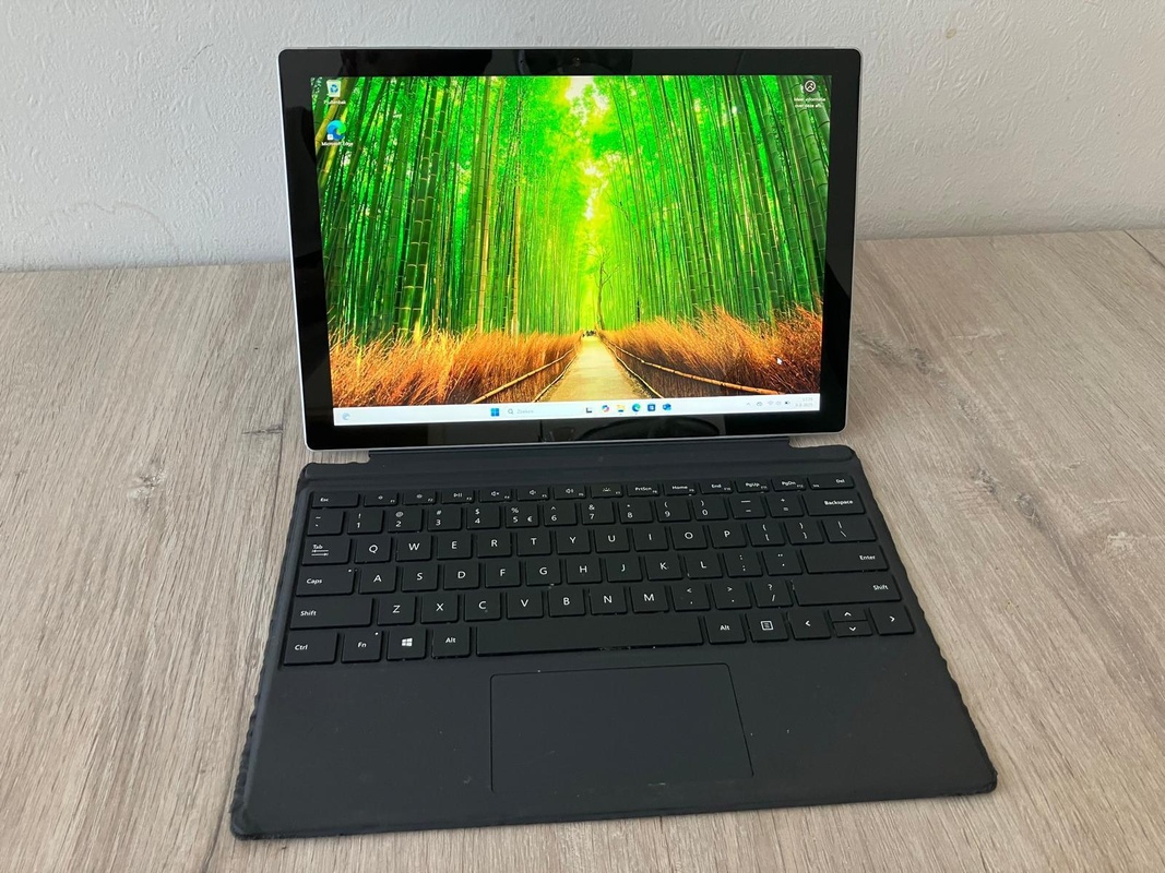 Microsoft Surface Pro 7, Core i5, 8GB ram, 256GB opslag, voor bedrijven ...