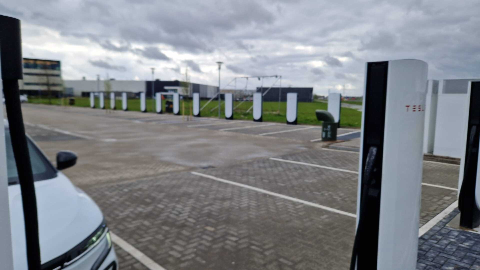 [EV] Openbare laadpalen, laadpassen en providers - Deel 3 - Mobiliteit ...