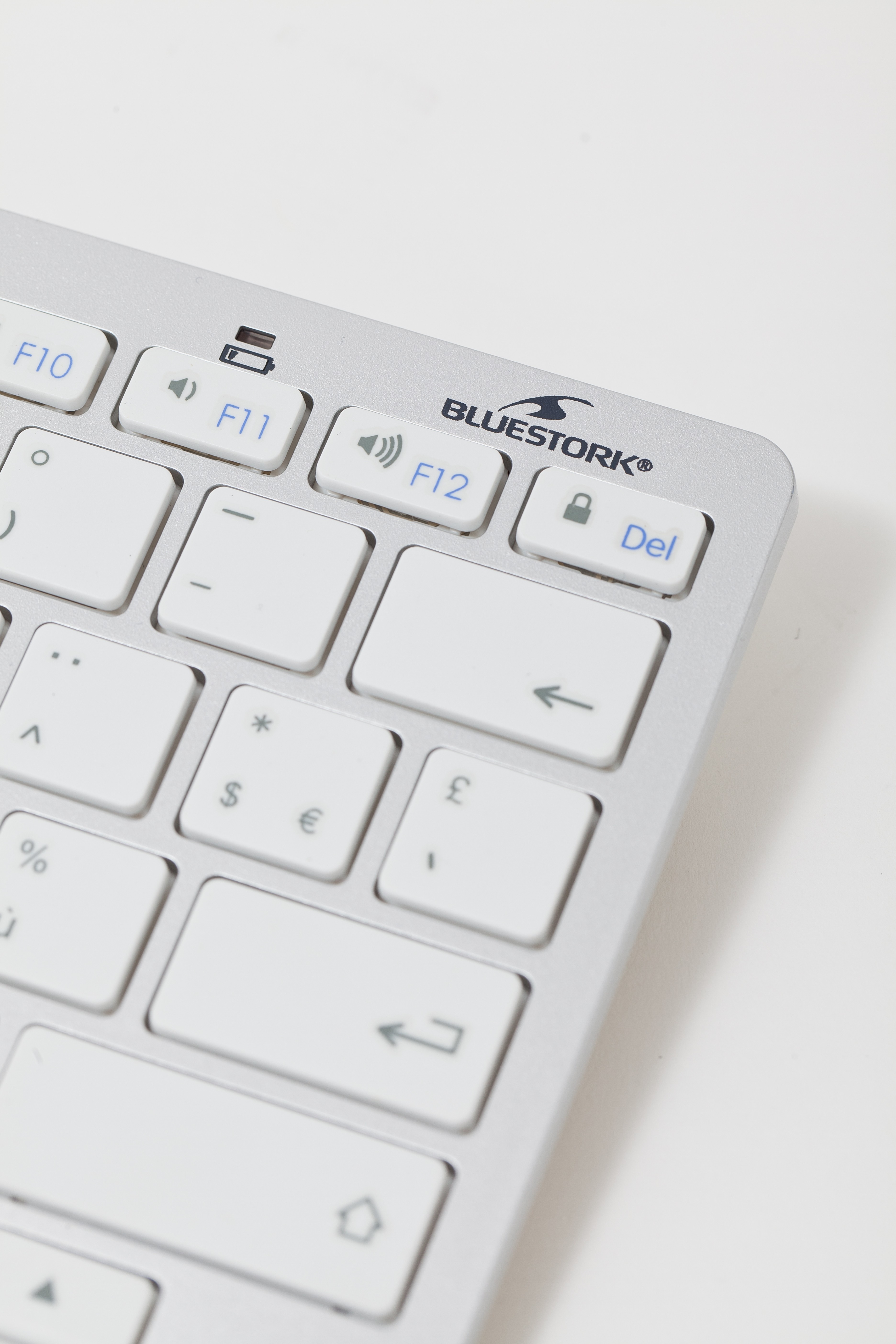 Specificaties van Bluestork BS-KB-MICRO/BT/SP (Qwerty ES) - Tweakers