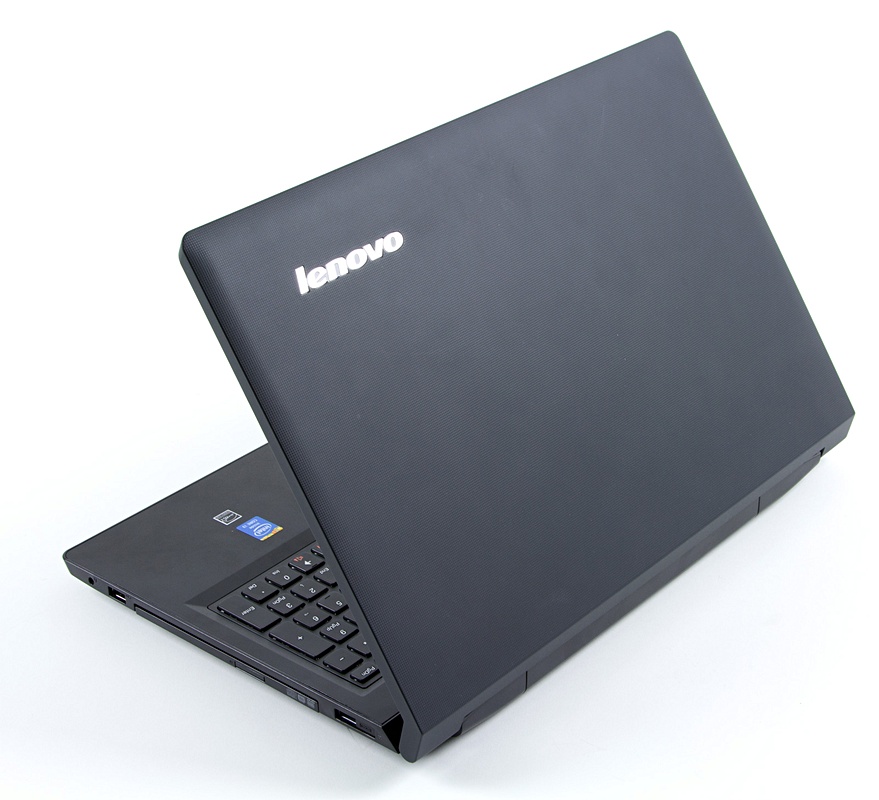 Lenovo Essential B5400: Stevige laptop met mat scherm - Review - Tweakers