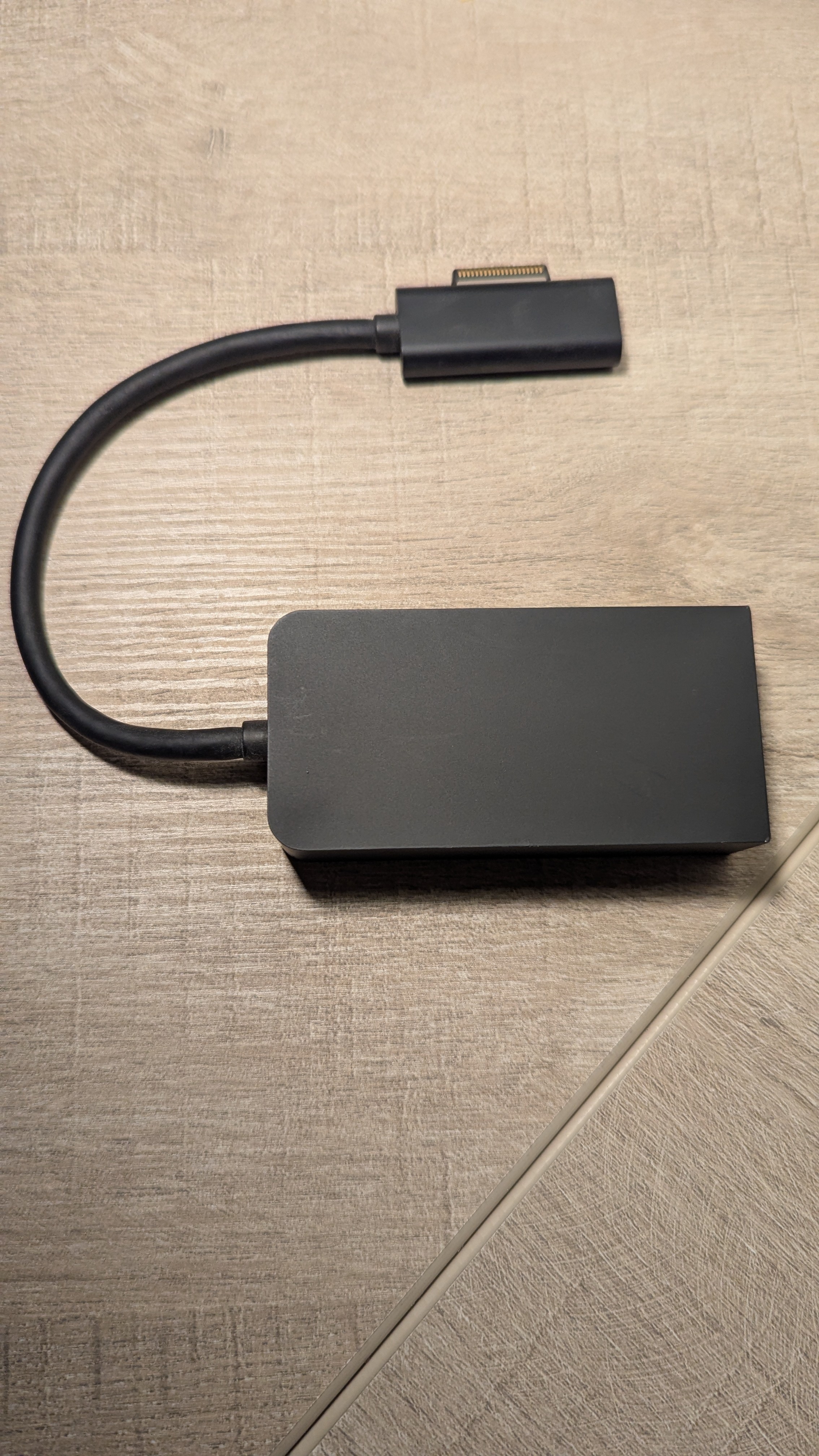 Microsoft Surface Connect to USB-C Adapter aangeboden - Vraag & Aanbod ...