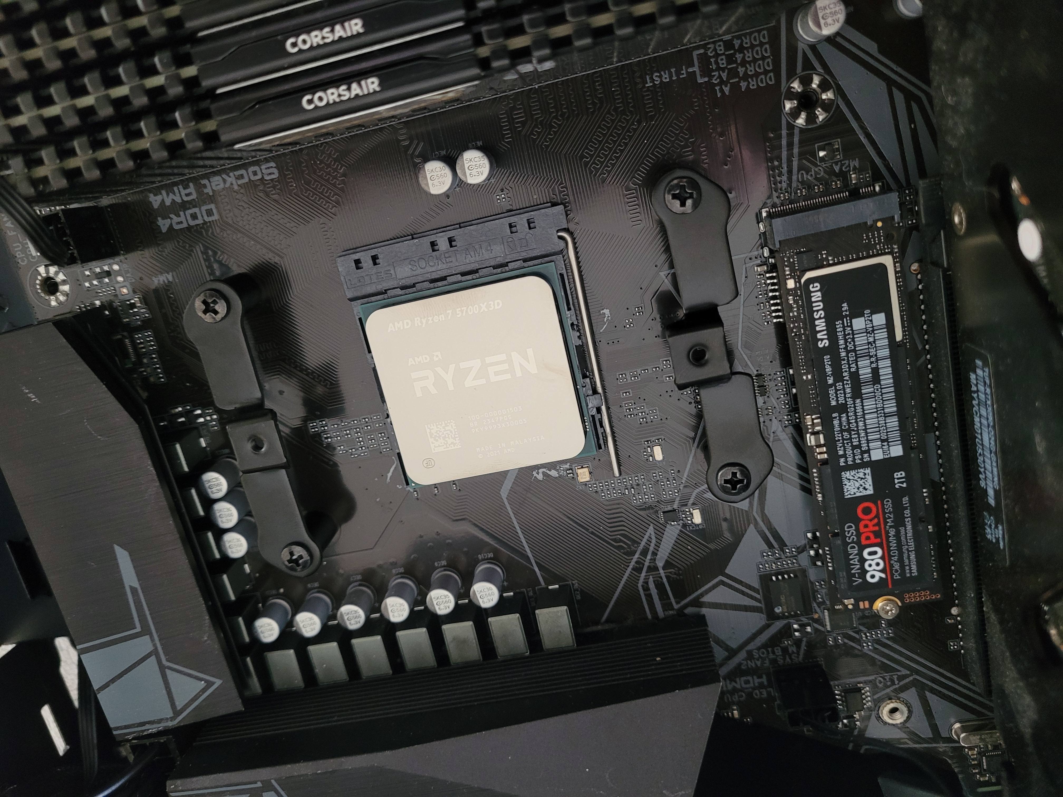 AMD Ryzen 7 5700X3D Boxed - Photonman - Product reviews - Tweakers