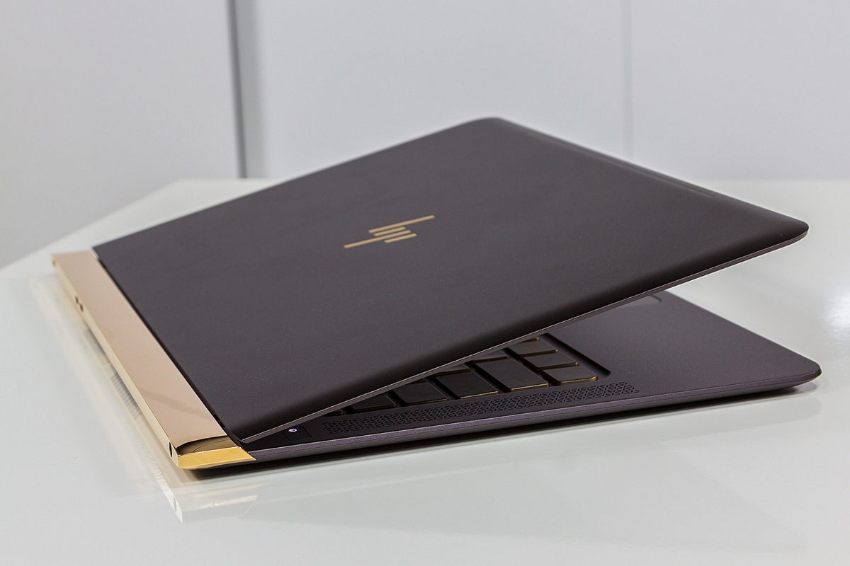 HP Spectre 13 Review - Tweakers