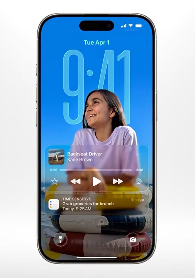 Apple geeft iOS 26 nieuw design - Tweakers