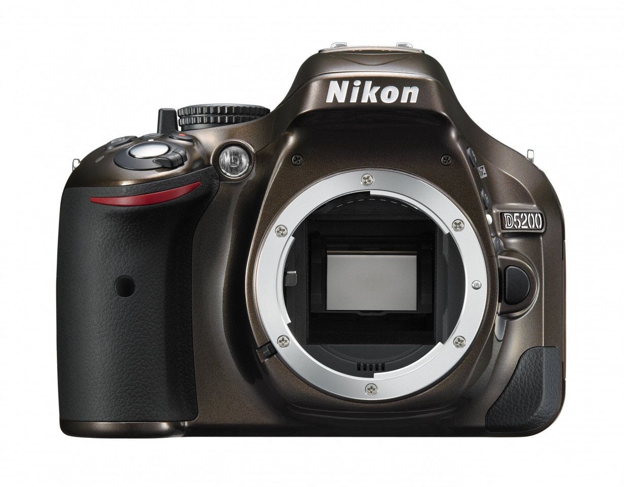Nikon D5200: nieuws, deals, prijzen en reviews - Tweakers