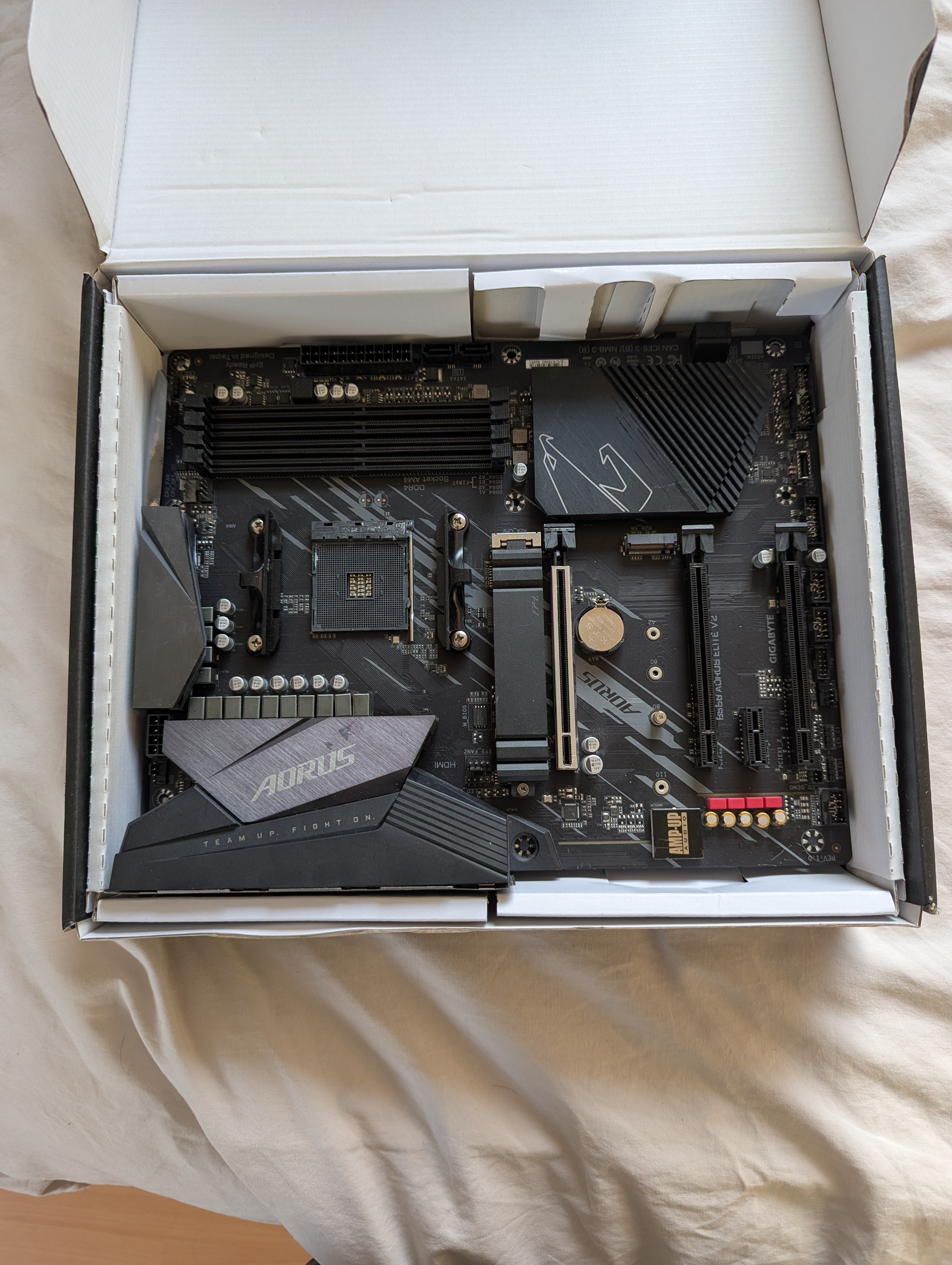 Gigabyte B550 AORUS ELITE V2 aangeboden - Vraag & Aanbod - Tweakers
