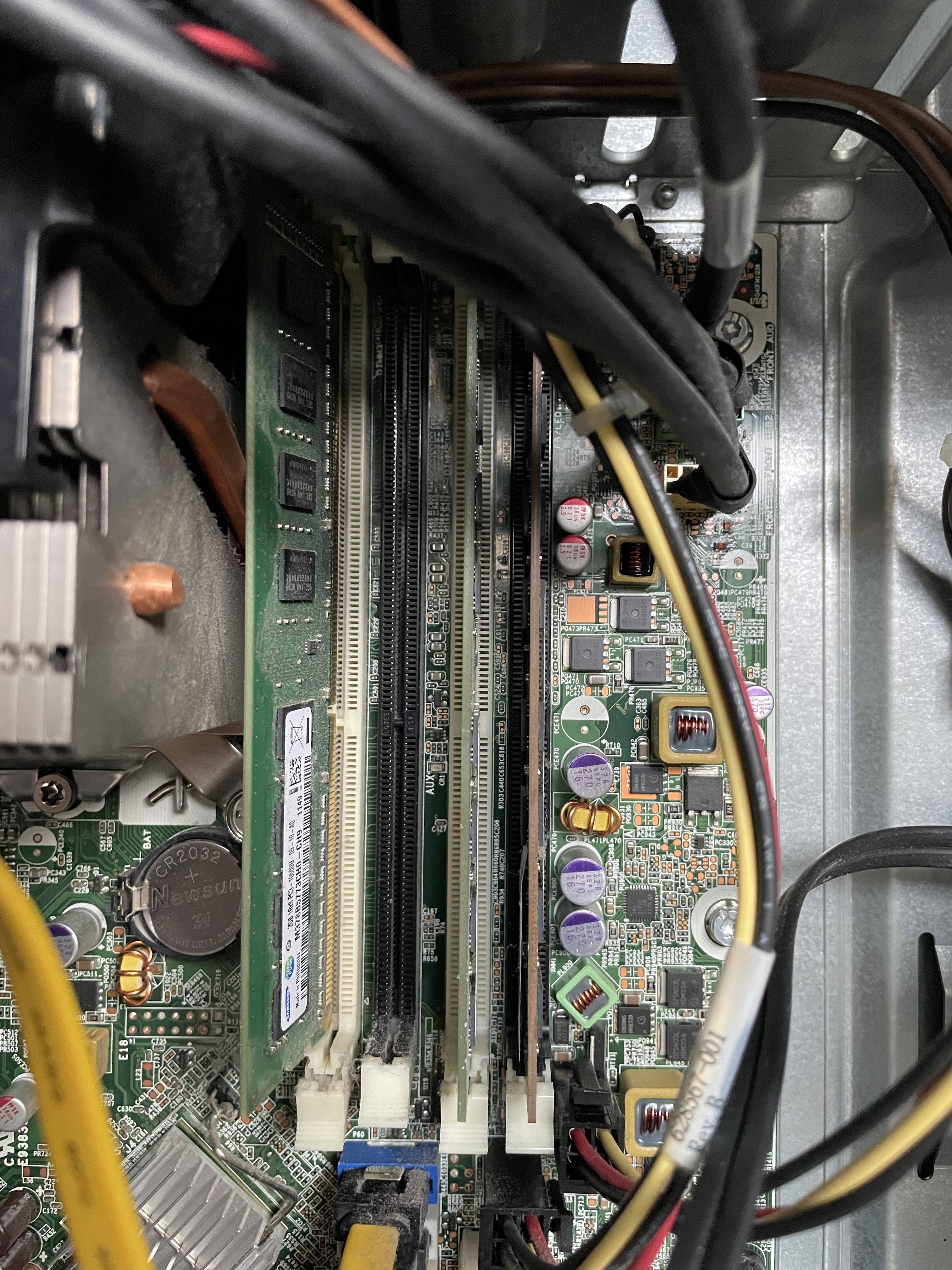 Wat voor type RAM nodig voor buurjongetje? - Processors, moederborden ...