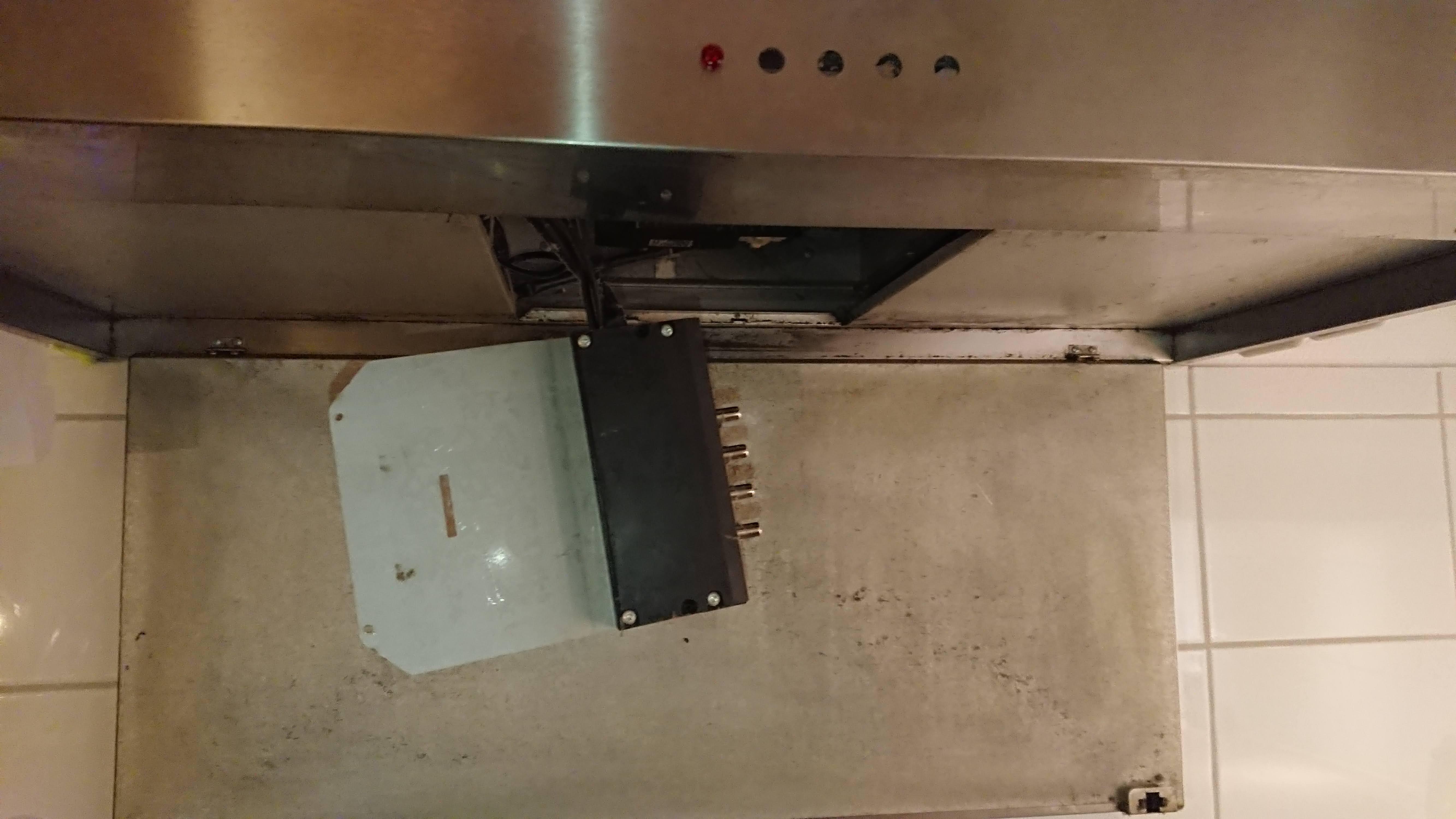 Wasemkap stuurprint deels defect, hoe krijg ik dit open? - Modding ...