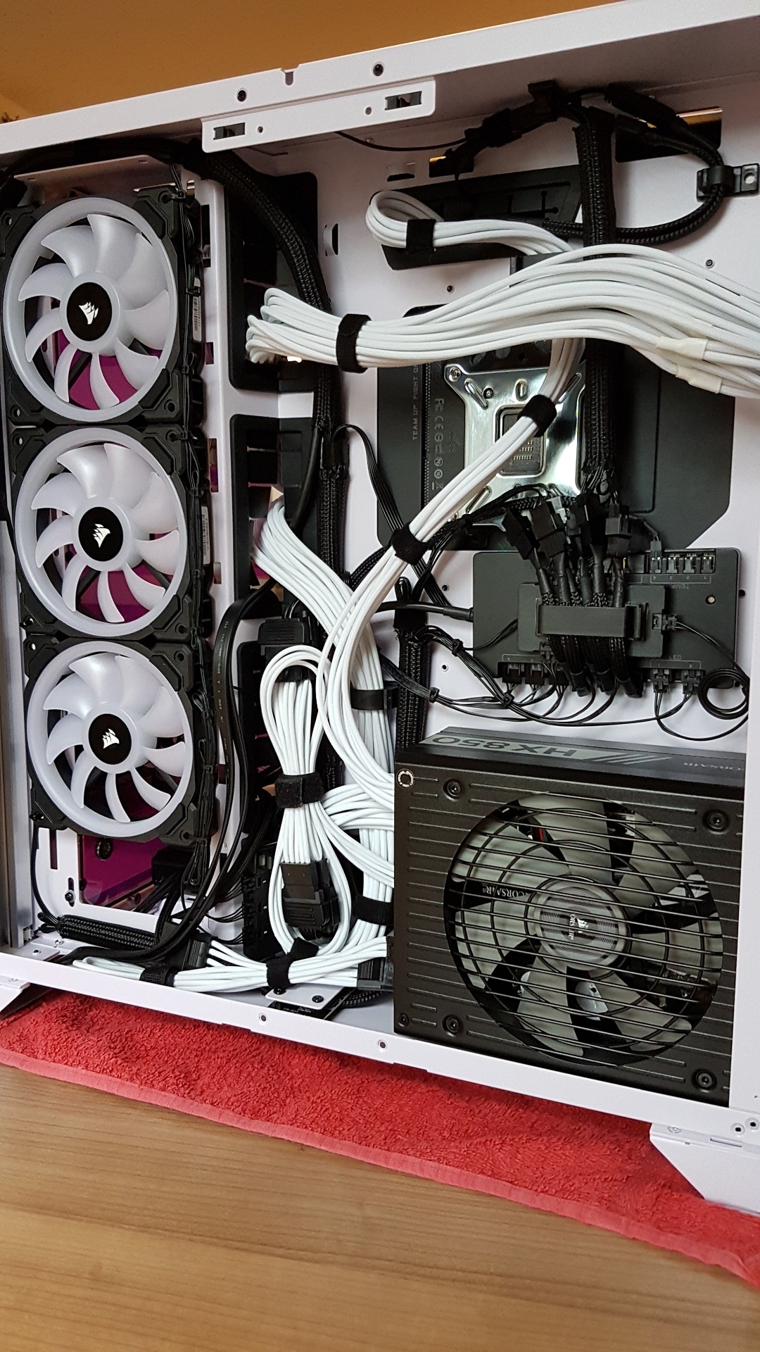 Vragen voor first time custom loop in Lian Li PC-O11 Dynamic ...