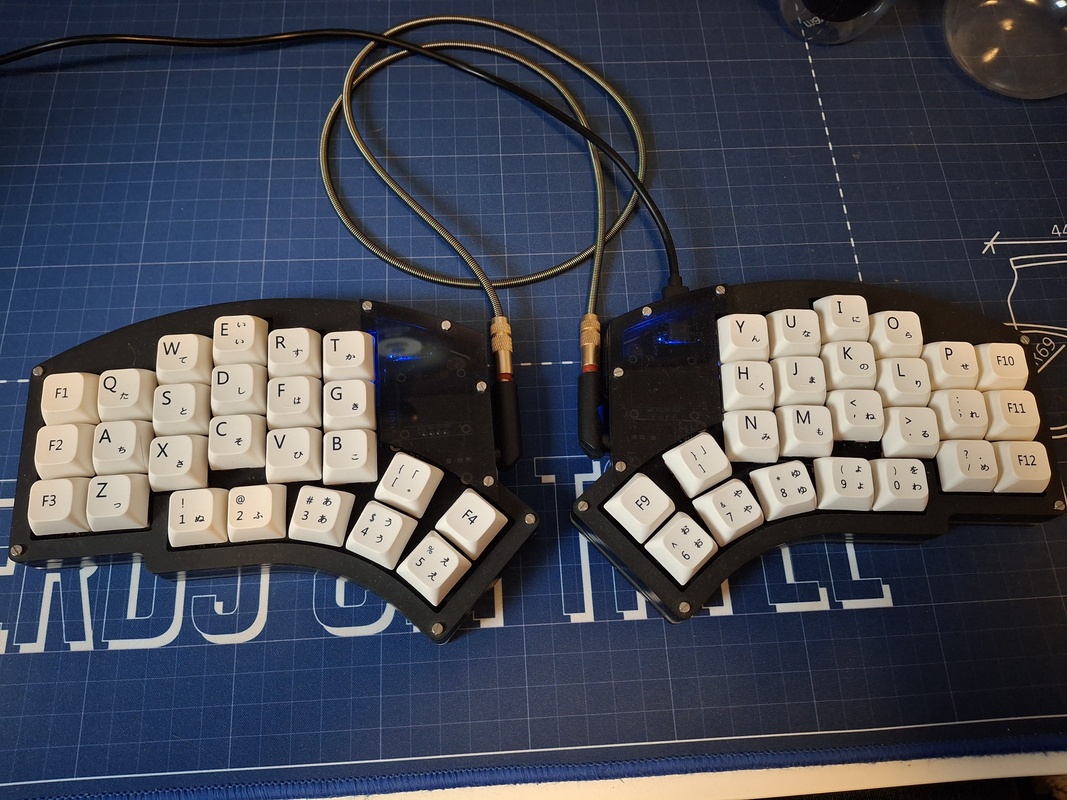 Kyria Rev2.0 split keyboard (SplitKB) aangeboden - Vraag & Aanbod ...