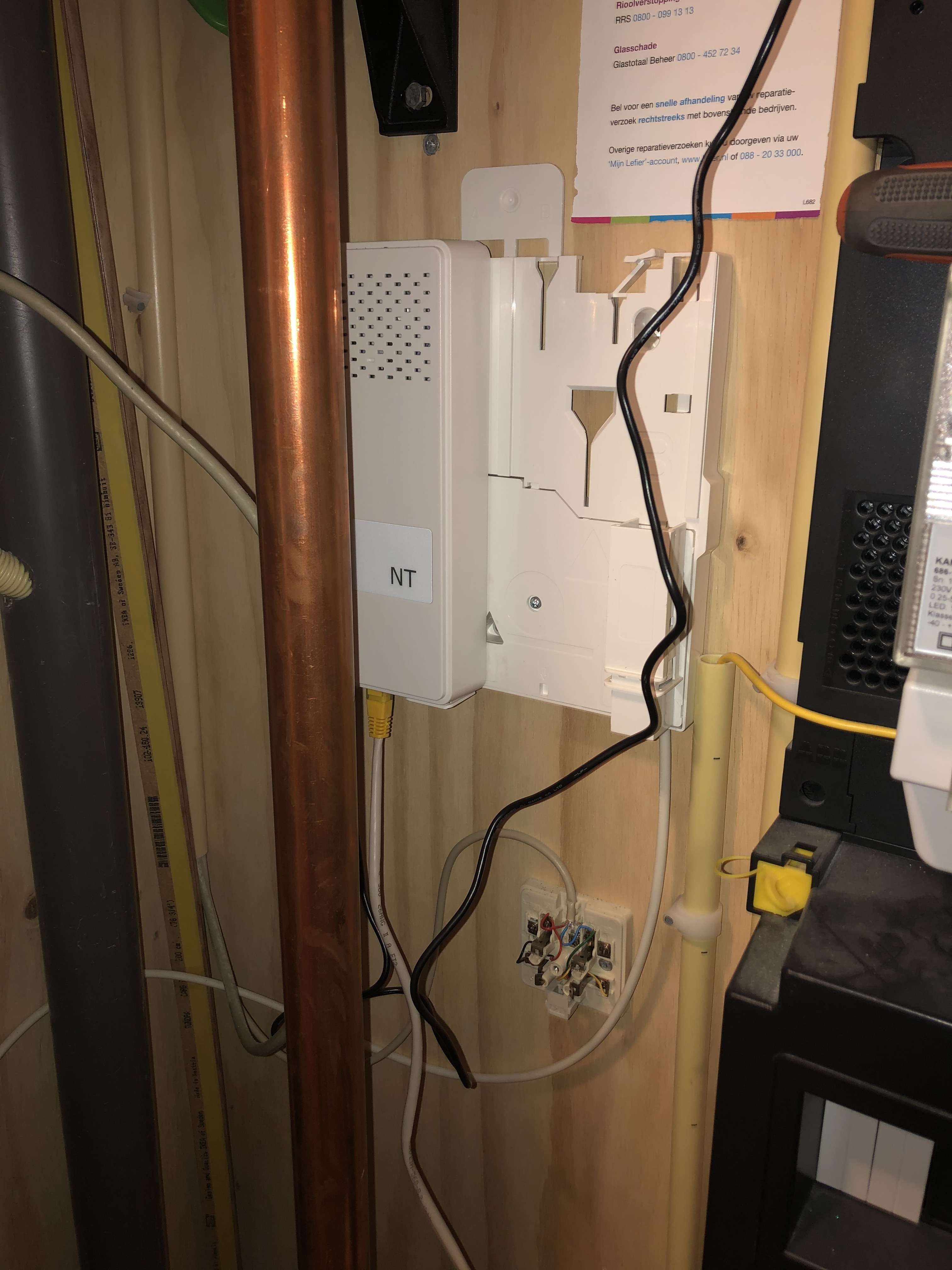 Telefoonaansluiting gebruiken voor UTP-aansluiting Desktop - Netwerken ...