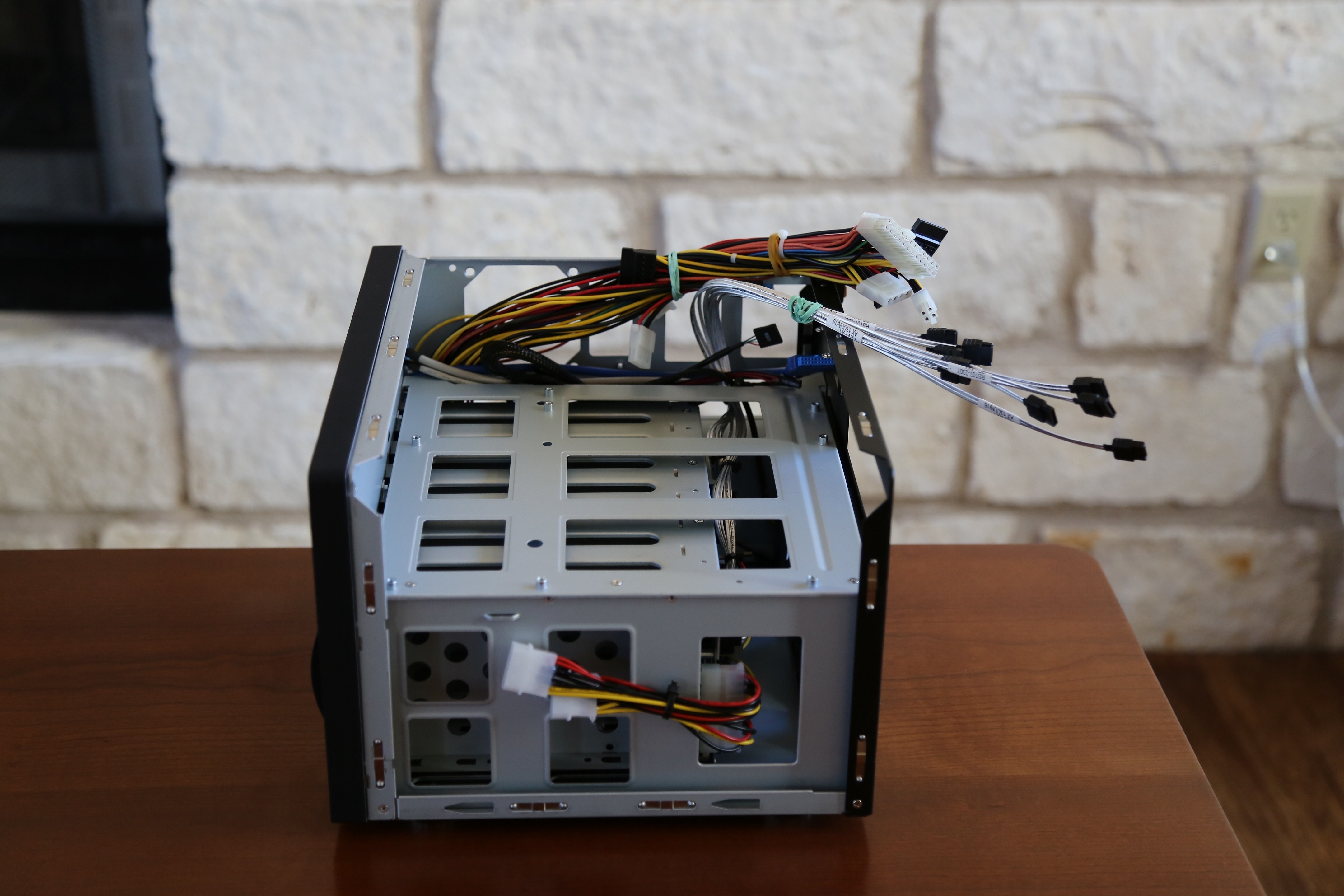 Specificaties van U-NAS NSC-810A - Tweakers