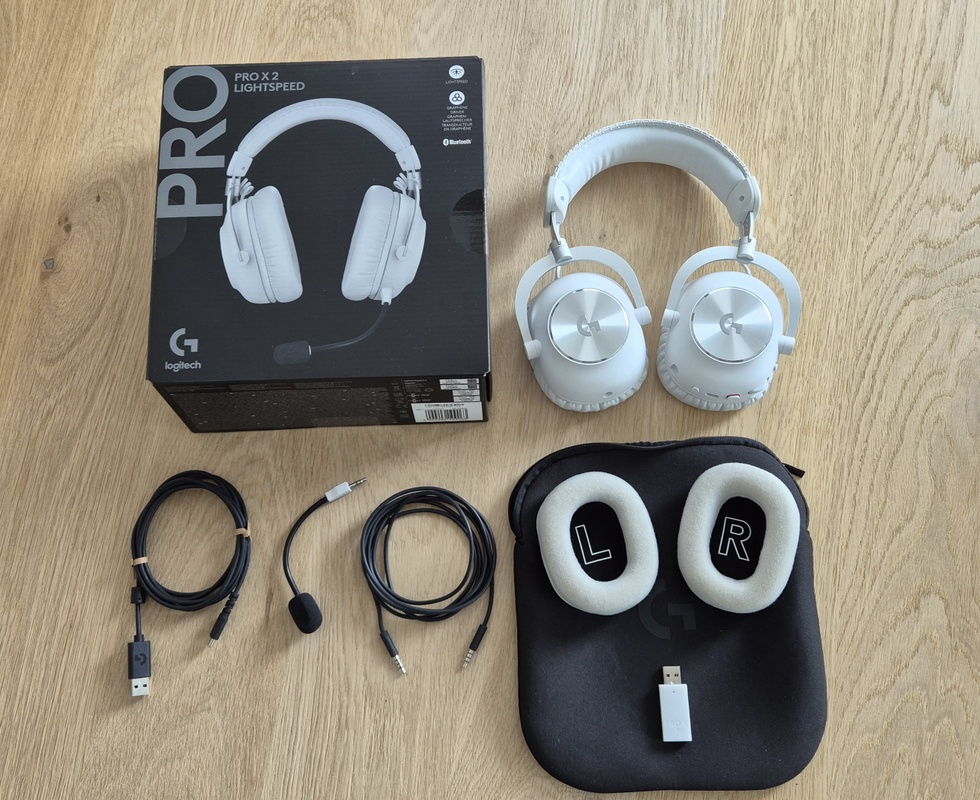 Logitech G Pro X 2 Lightspeed — compleet in doos aangeboden - Vraag ...