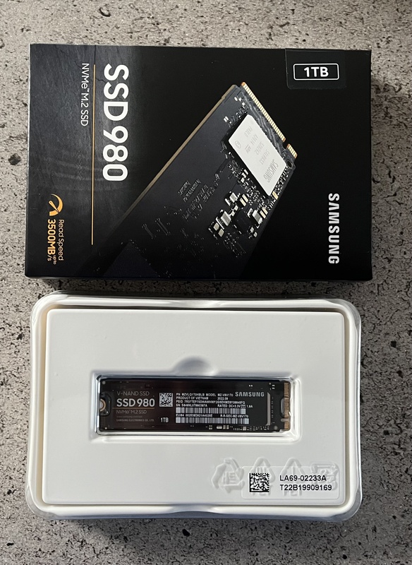 Samsung 980 1TB (x2) aangeboden - Vraag & Aanbod - Tweakers