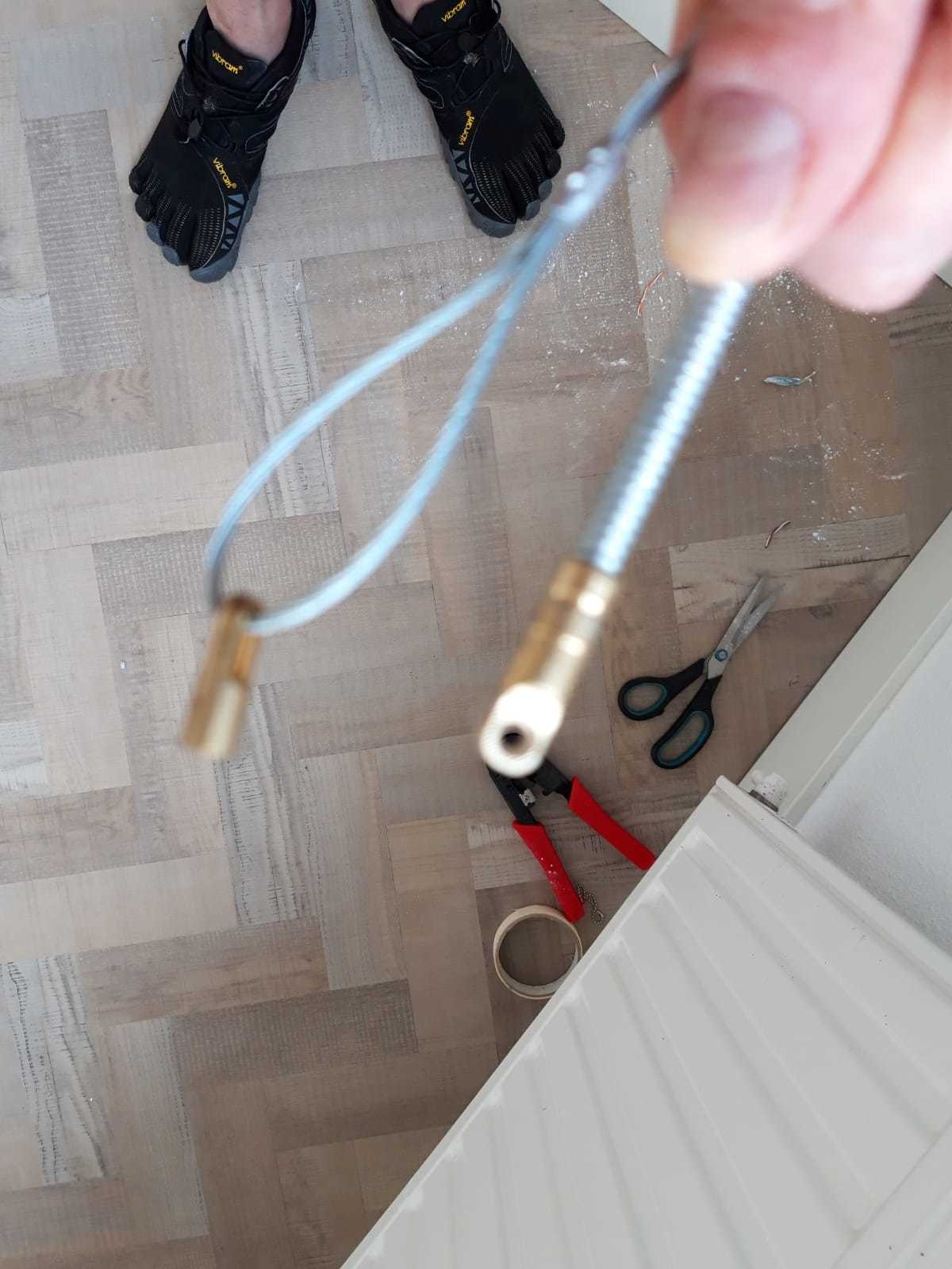 Hulp bij trekken CAT6a kabels, breken telkens af - Netwerken - GoT