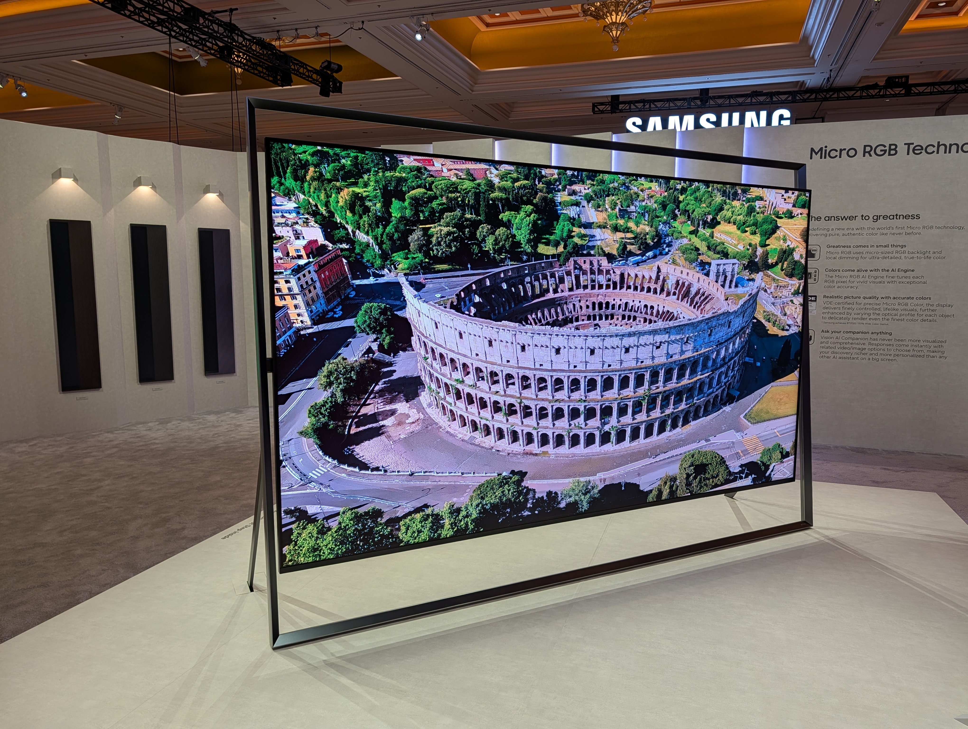 Rrg-miniled, SQD en superheldere OLEDs - Preview - Tweakers