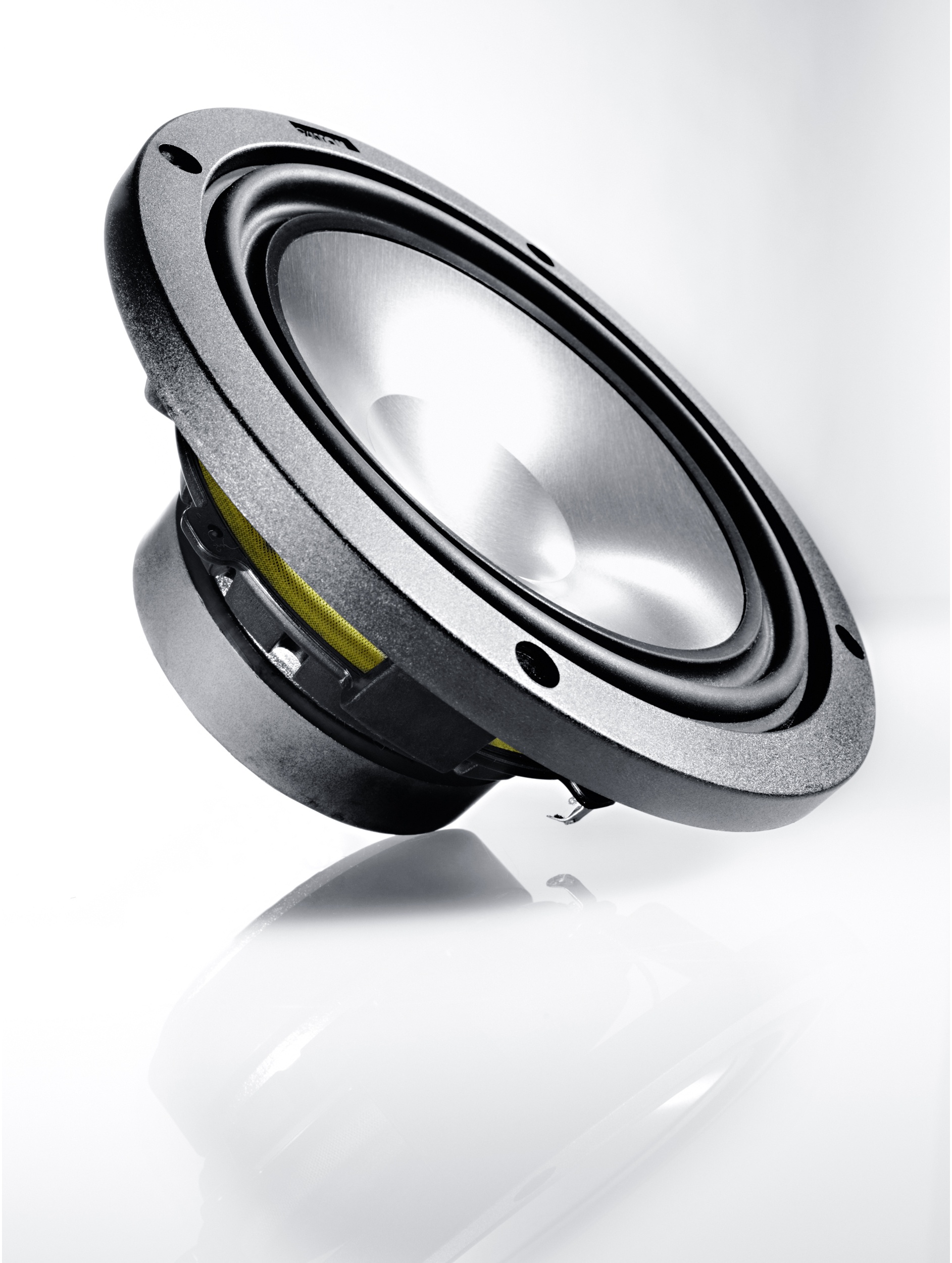 Canton Plus X.3 (Zwart) - Kenmerken - Tweakers