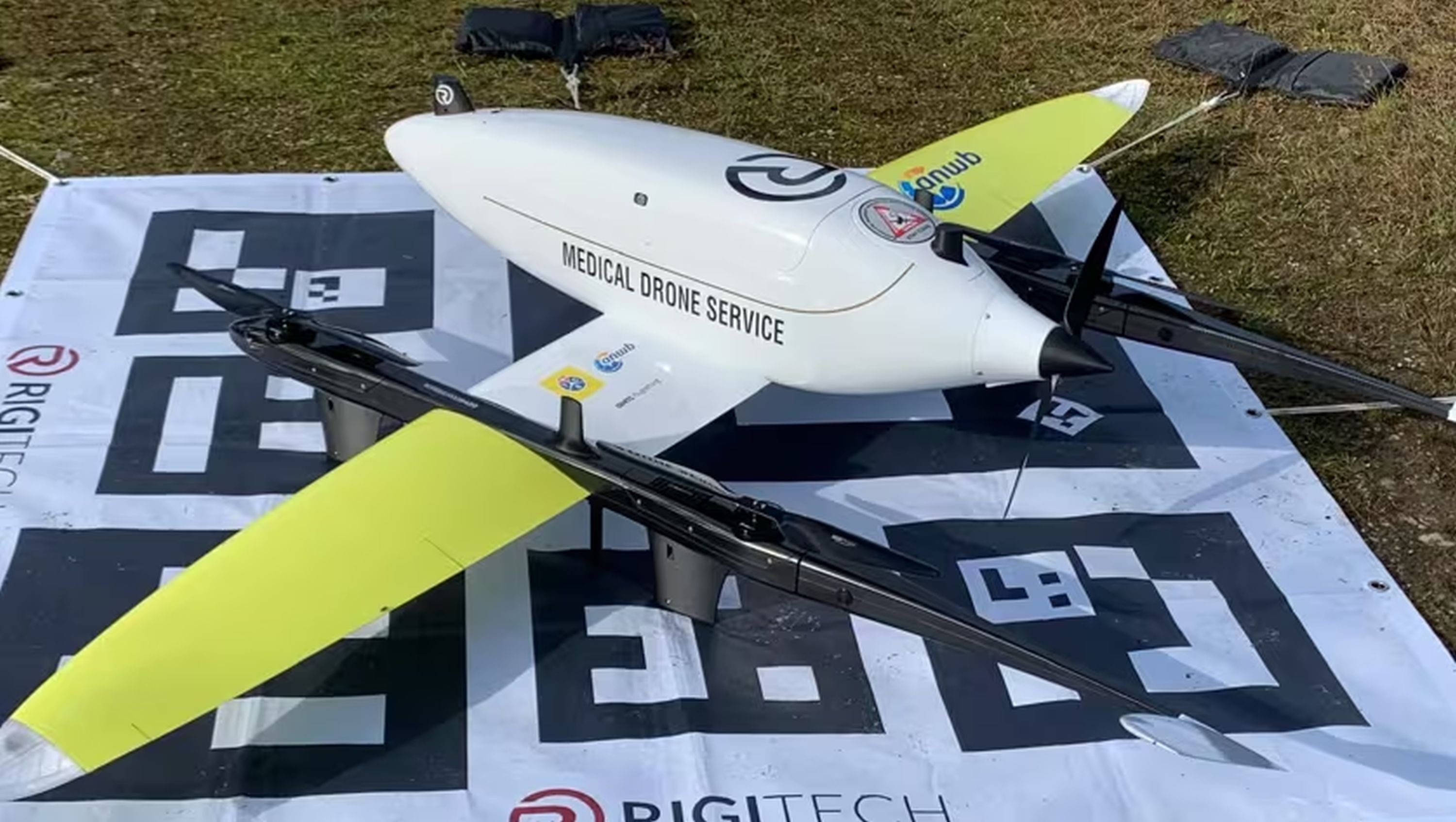 ANWB test een jaar medische dronevluchten tussen ziekenhuizen Zwolle en ...