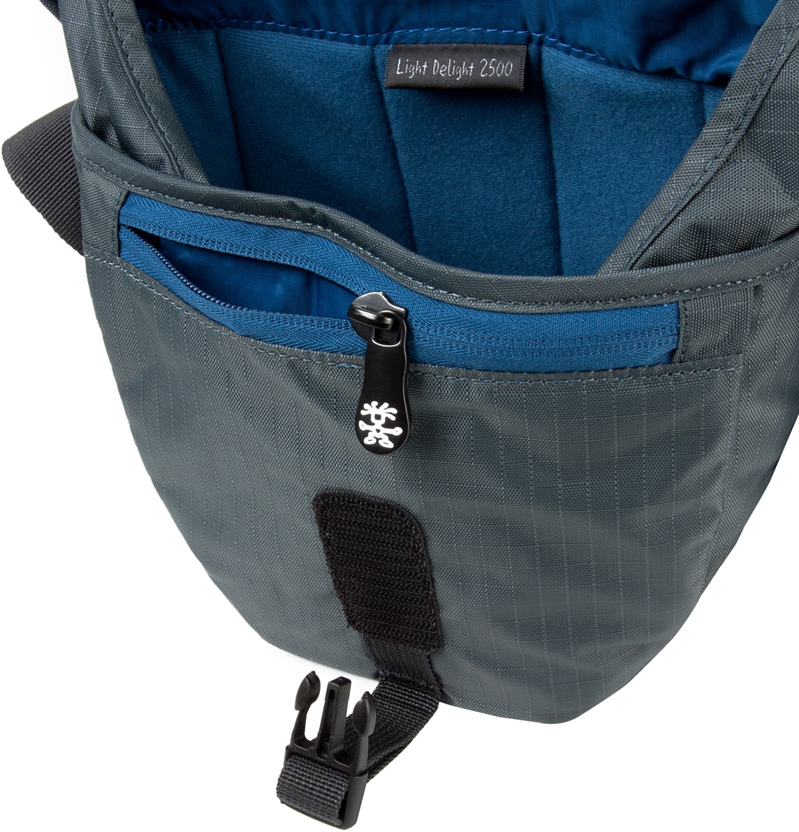 Specificaties van Crumpler Light Delight - 2500 Blauw - Tweakers