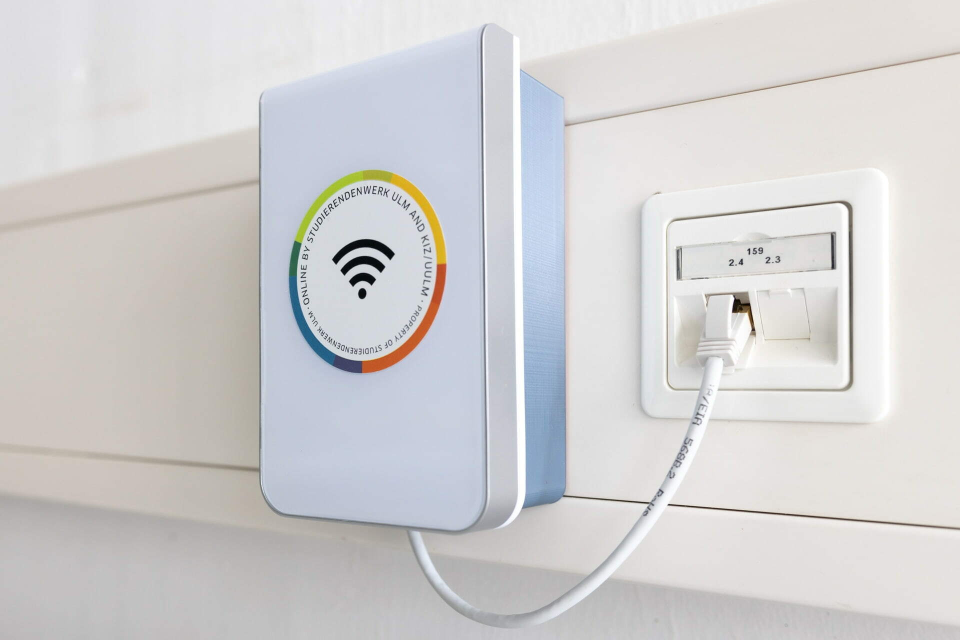 Wifi extender via Cat6, zonder gebruik stopcontact - Netwerken - GoT