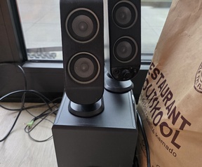 Logitech X-230 aangeboden - Vraag & Aanbod - Tweakers