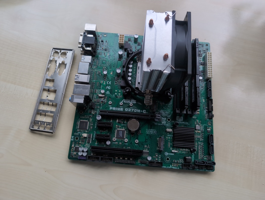 Intel Core i7 7700, 16GB DDR4, ASUS Q270M-C Set aangeboden - Vraag ...