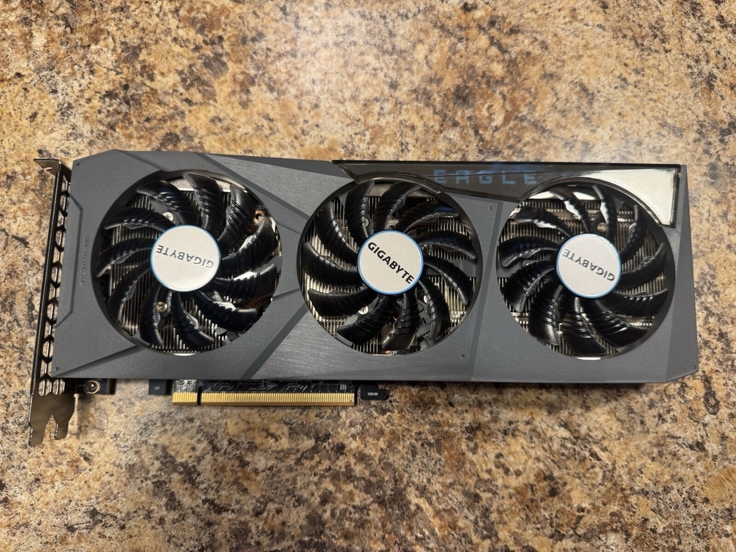 Gigabyte Radeon RX 6700 XT EAGLE 12G aangeboden - Vraag & Aanbod - Tweakers