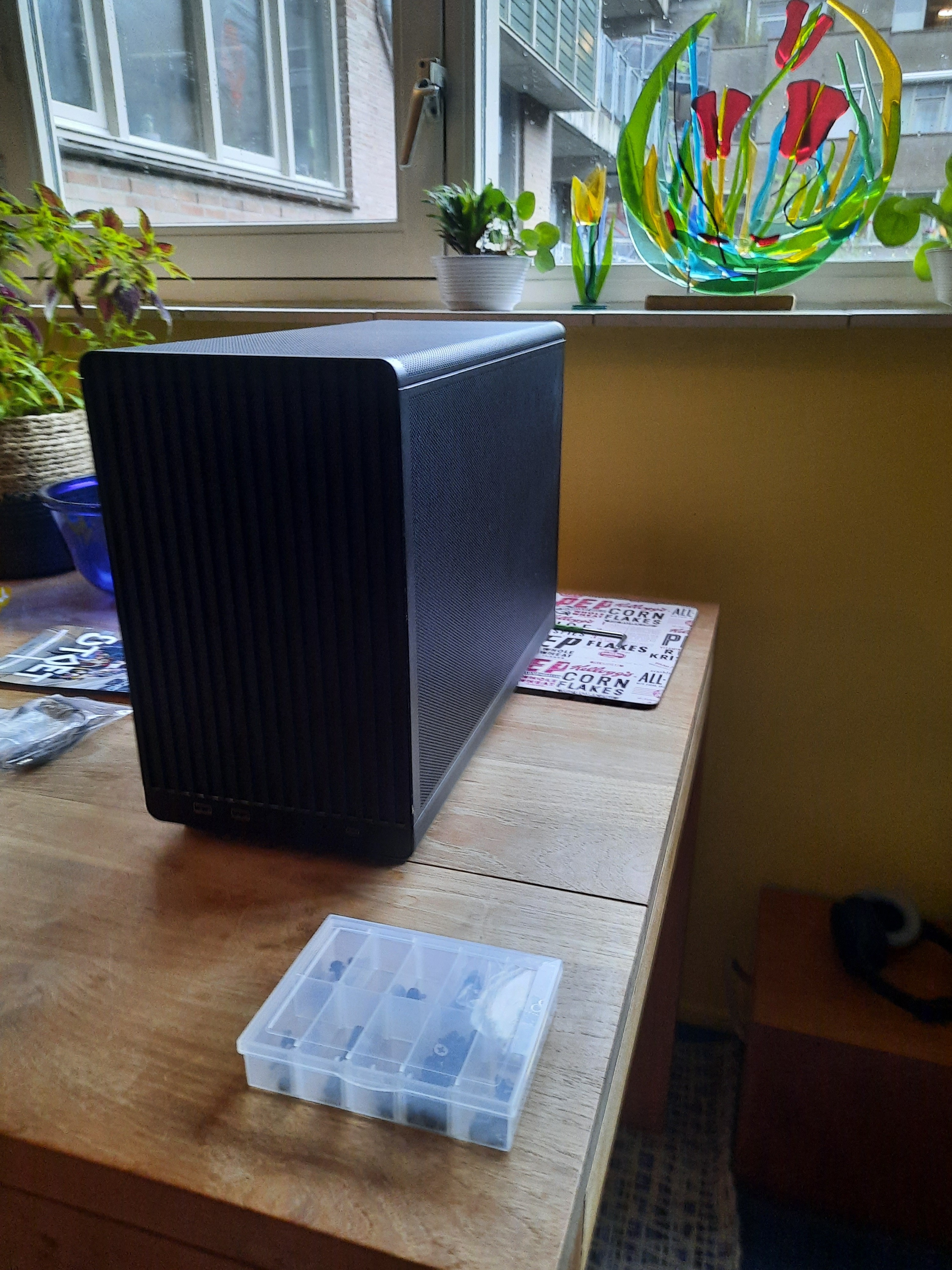 Lian Li & DAN Cases A3-mATX Black aangeboden - Vraag & Aanbod - Tweakers