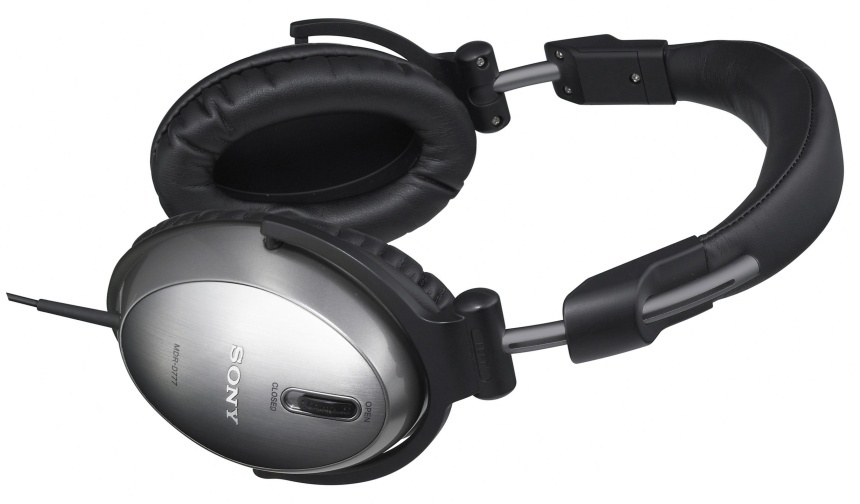 Sony MDR-D777 (Zilver) kopen? - Prijzen - Tweakers