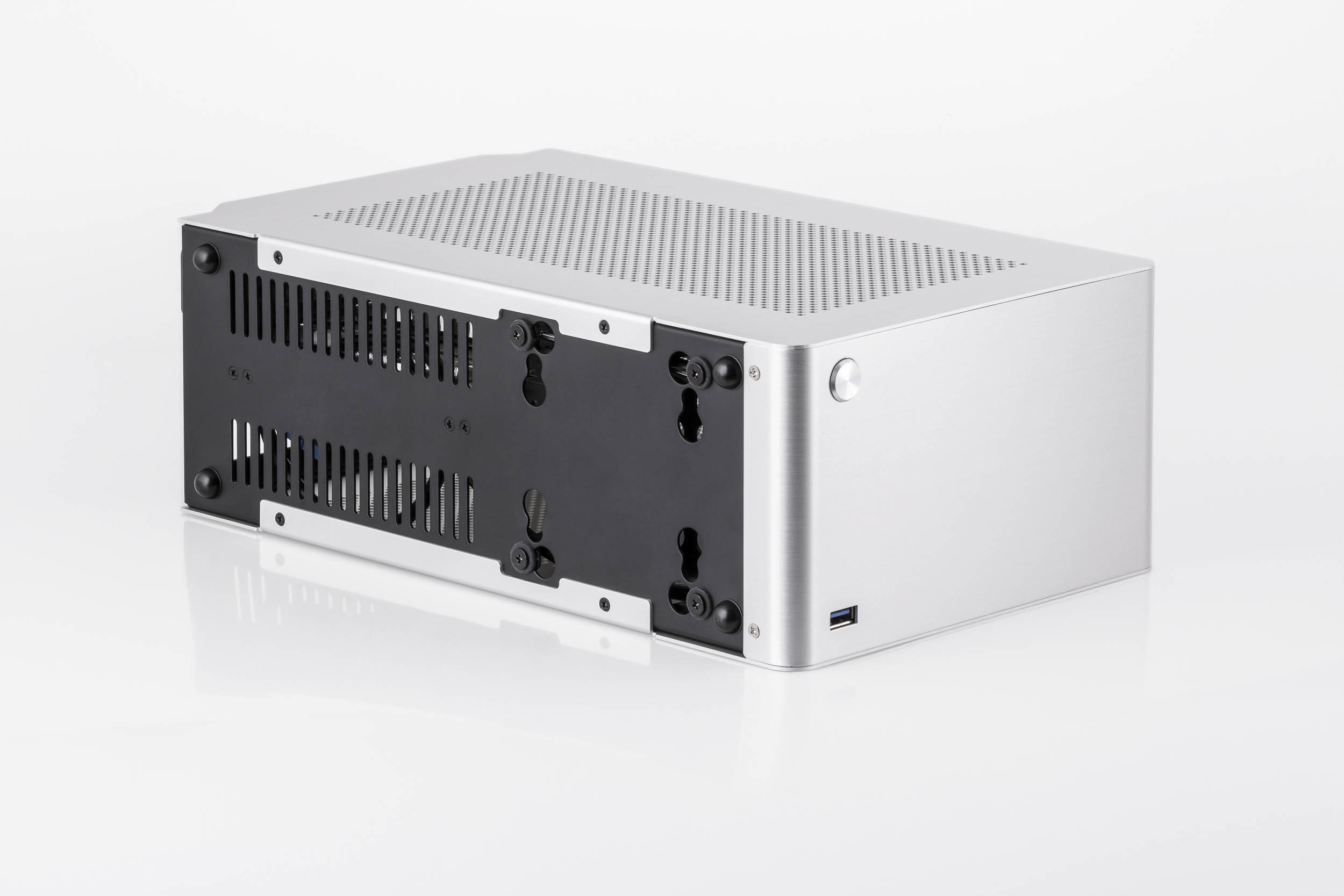 Specificaties van DAN Cases A4-SFX Wit - Tweakers