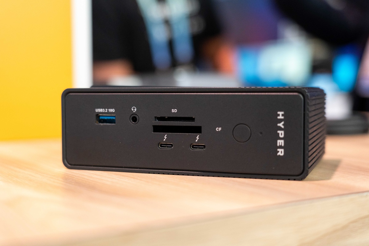 Hyper en J5create tonen eerste dockingstations met Thunderbolt 5-ondersteuning - Tweakers