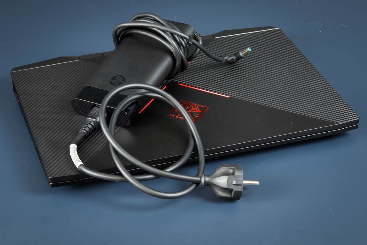 HP Omen 15 Review - Tweakers